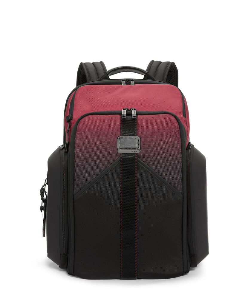 Shop Travel backpacks on TUMI Hong Kong Official Website | TUMI Hong Kong