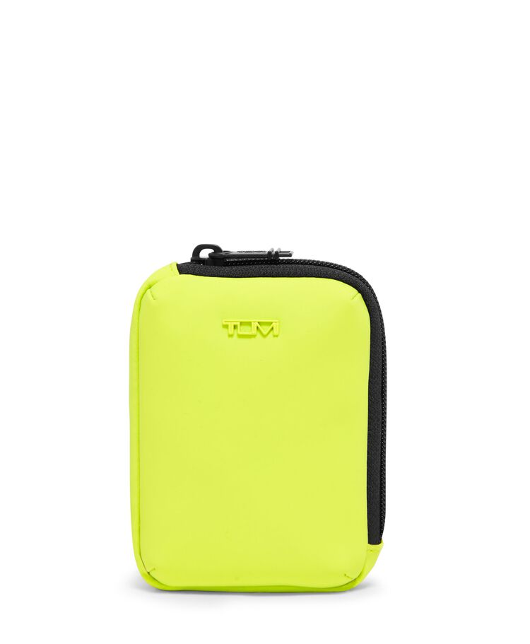 Explore Premium Gifts on TUMI Hong Kong Official Website | TUMI Hong Kong